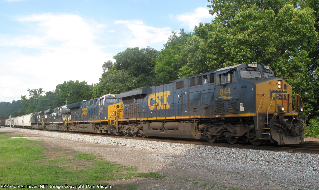CSX 844